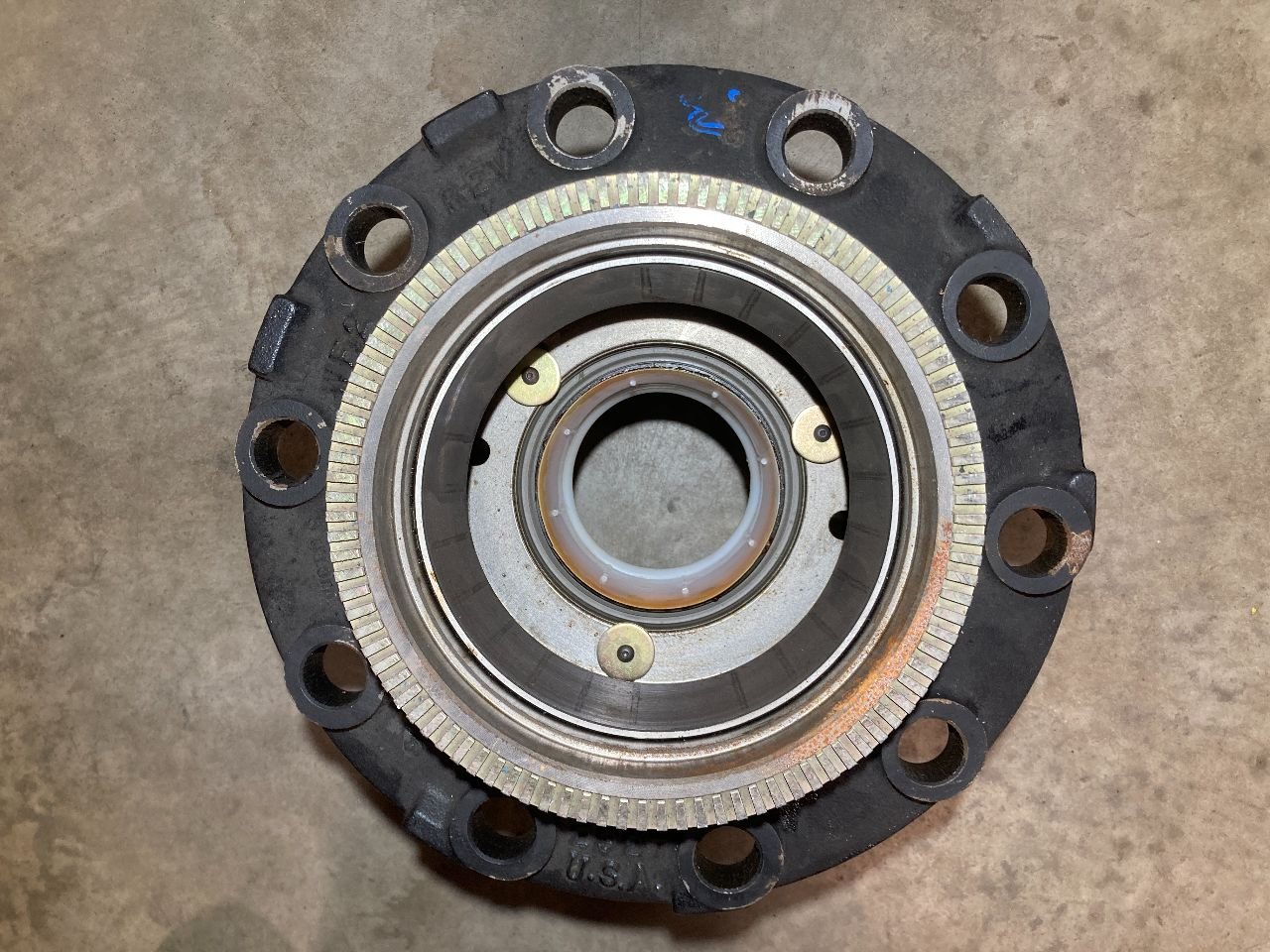 Sterling L9511 Hub for Sale