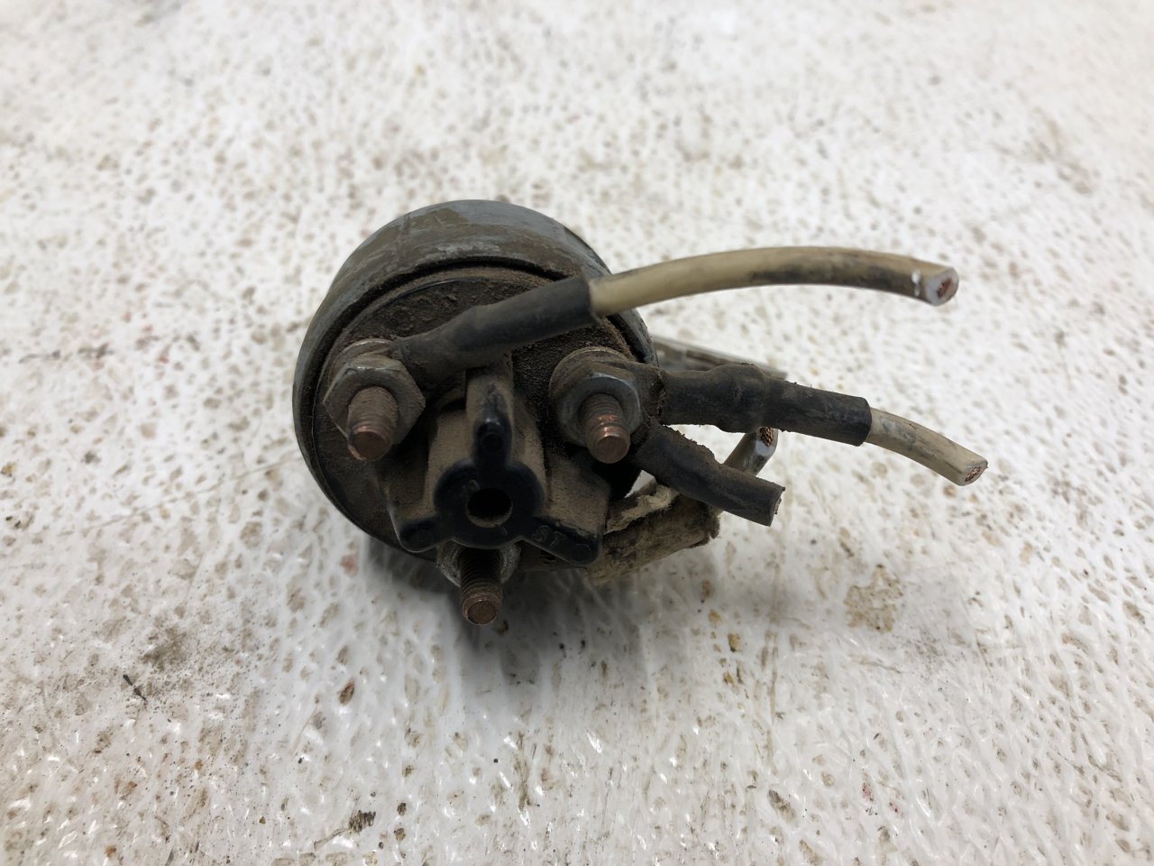 LS104WP-1 | Peterbilt 375 Ignition Switch for Sale