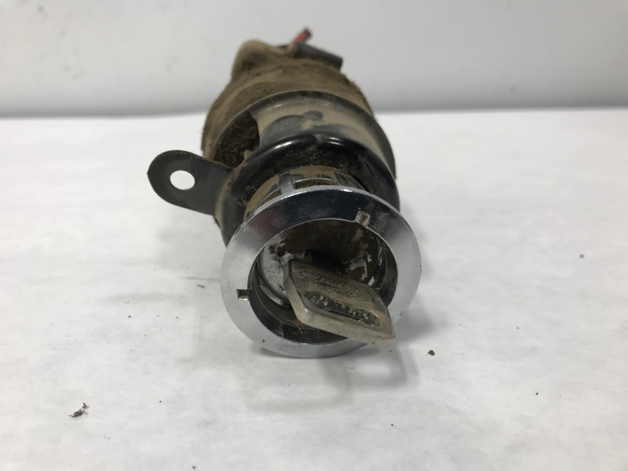 Ford A9522 Ignition Switch for Sale