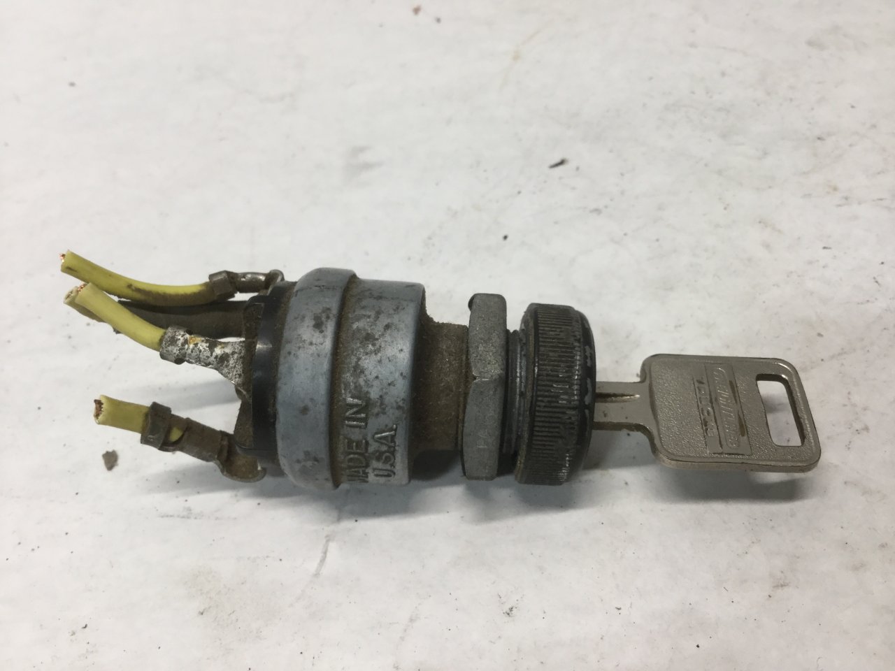 Freightliner FLD120 CLASSIC Ignition Switch for Sale