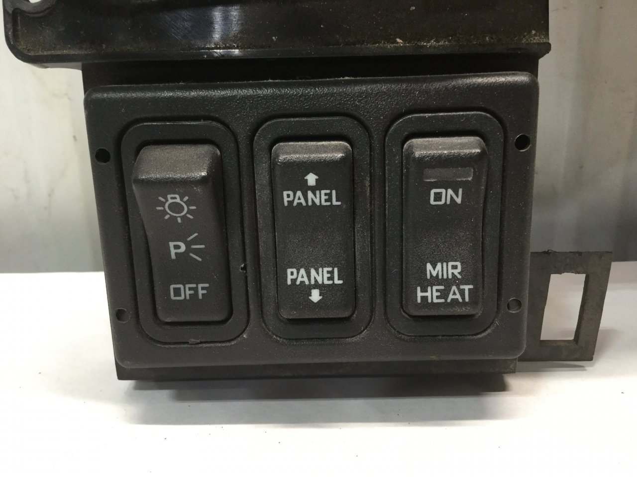 3576990C93 | International 4300 Speedometer Instrument Cluster for Sale