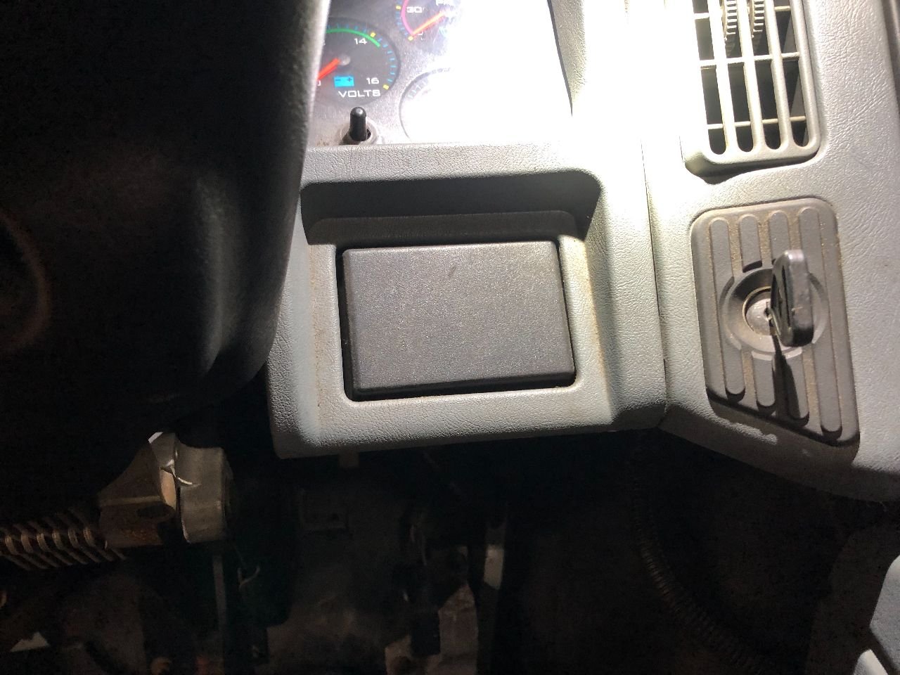 3576990C91 | International 4400 Speedometer Instrument Cluster for Sale