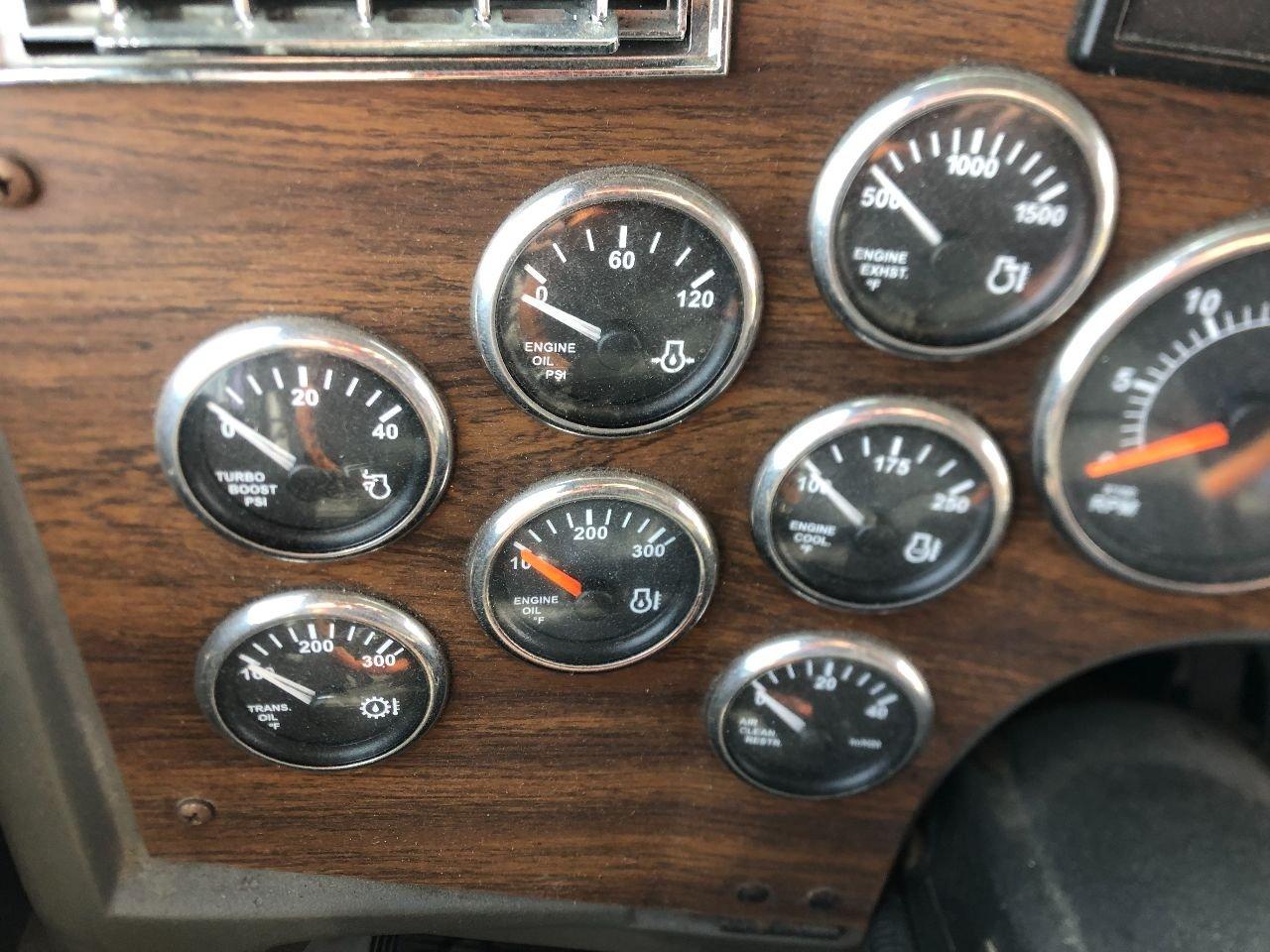 Western Star Trucks 4900EX Speedometer Instrument Cluster for Sale