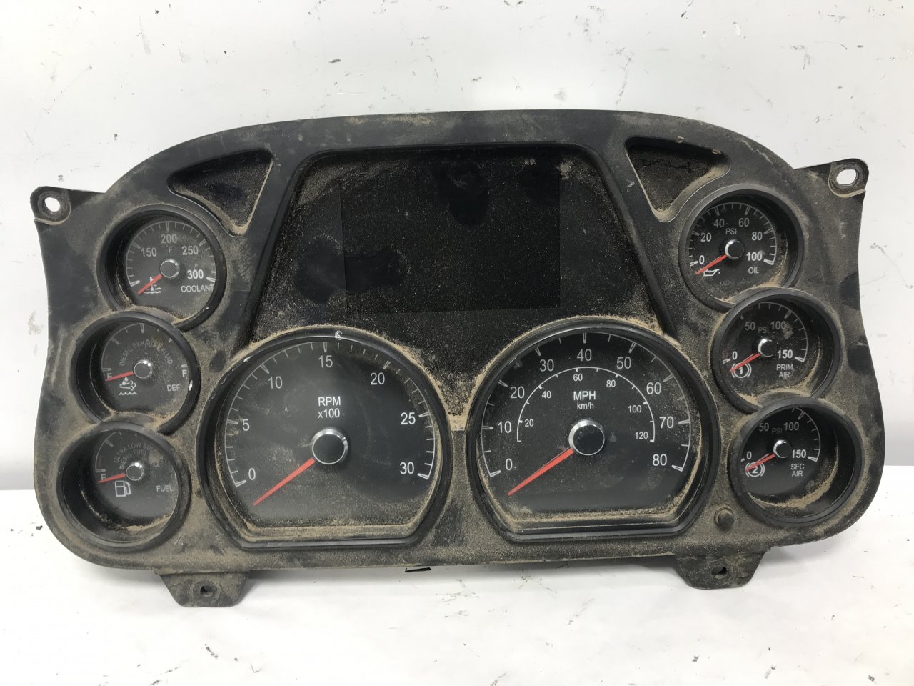 Q43-6057-1-2-103B | Peterbilt 567 Speedometer Instrument Cluster for Sale