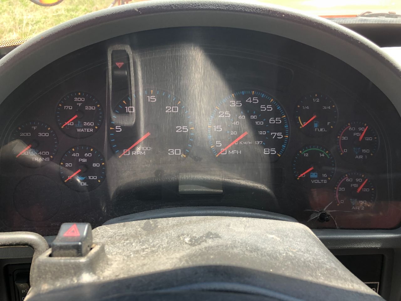 5011271R92 | International 7400 Speedometer Instrument Cluster for Sale