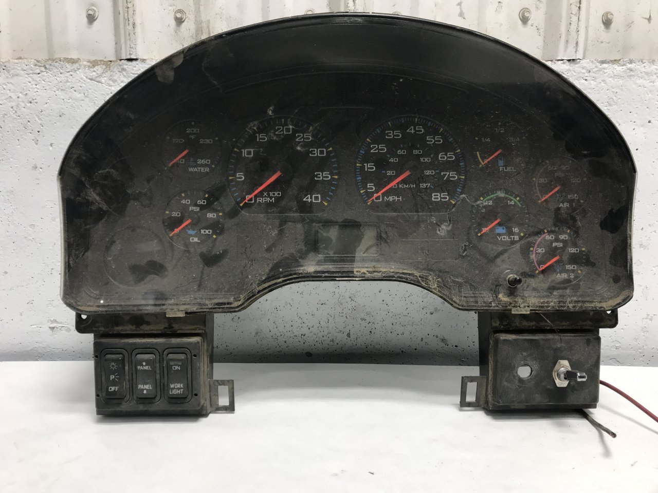 3604598C92 | International 7400 Speedometer Instrument Cluster for Sale