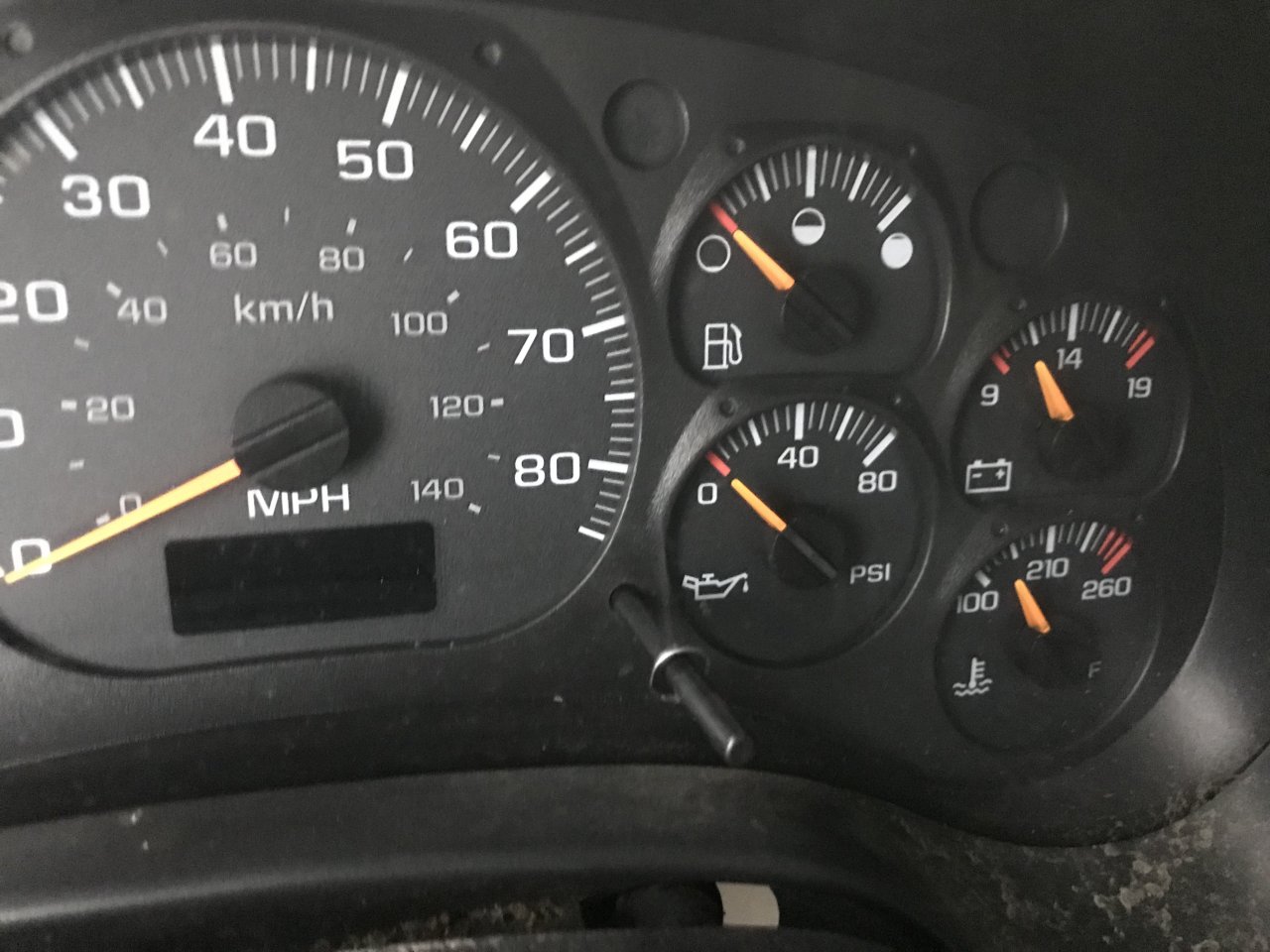 93442614 | Chevrolet C4500 Speedometer Instrument Cluster for Sale