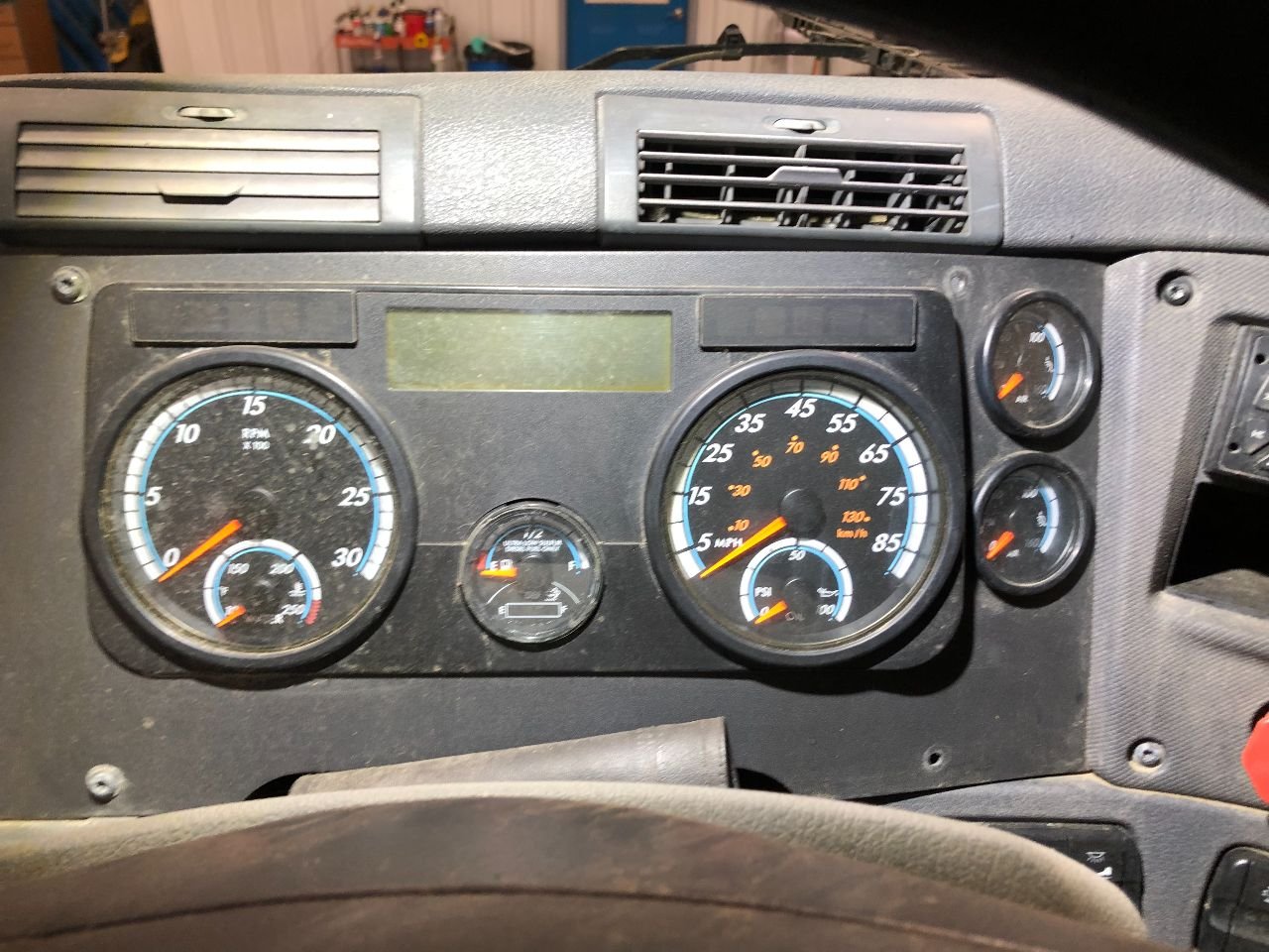 Freightliner CASCADIA Instrument Cluster for Sale