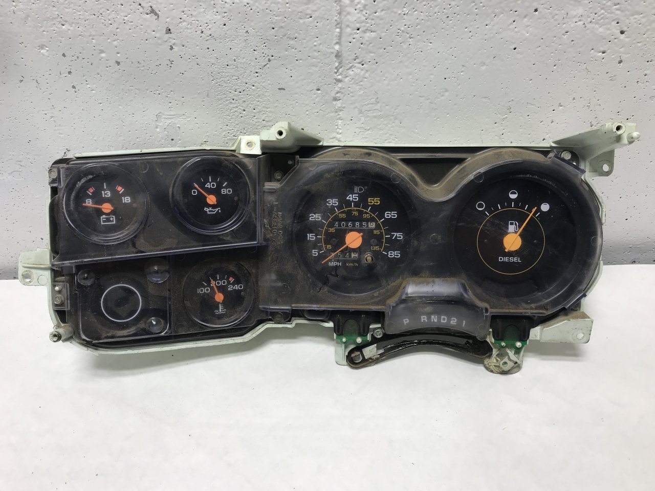 Chevrolet CHEVROLET 3500 PICKUP Speedometer Instrument Cluster for Sale