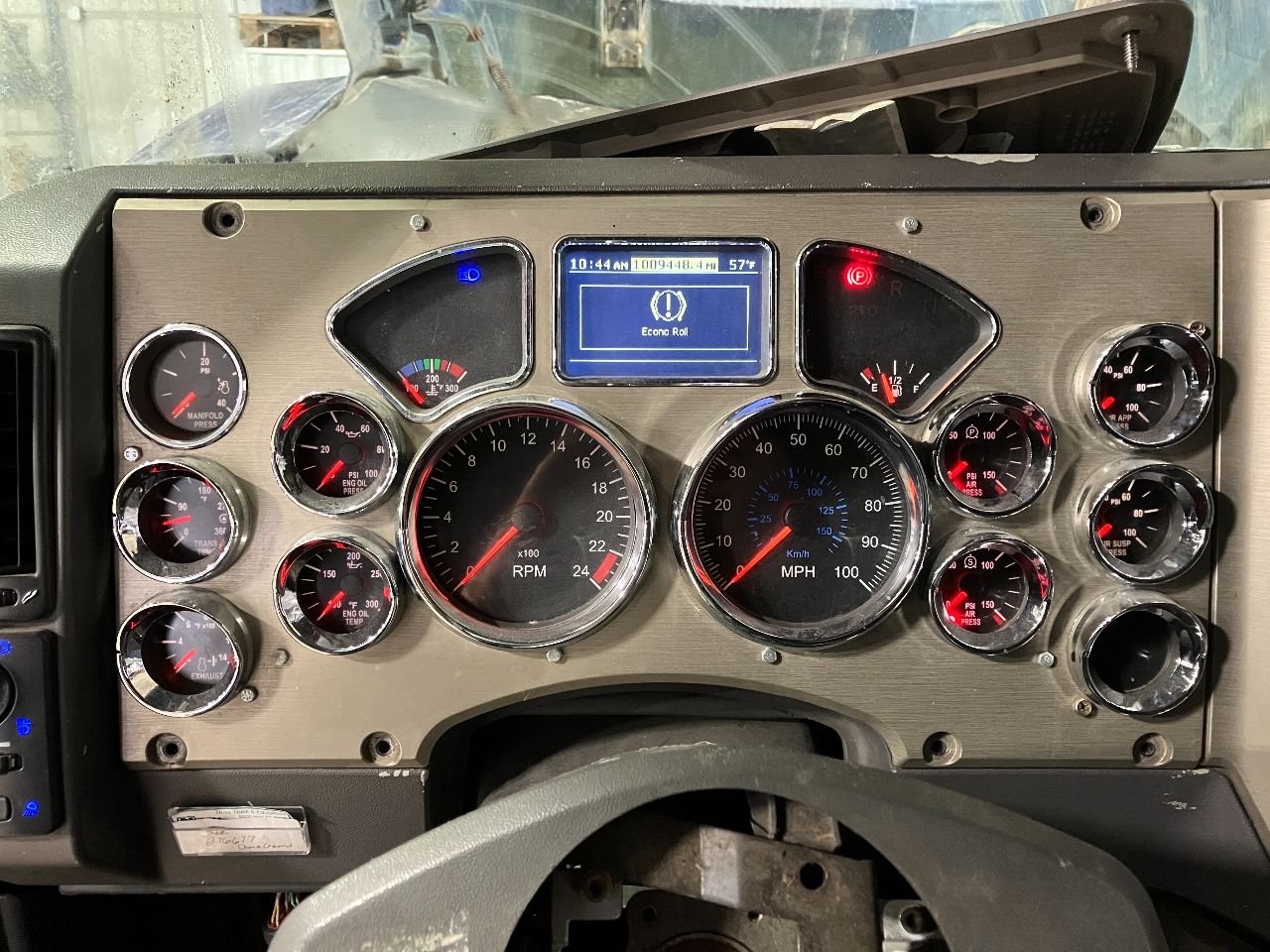 5MT5176M15 | Mack CHU Speedometer Instrument Cluster for Sale