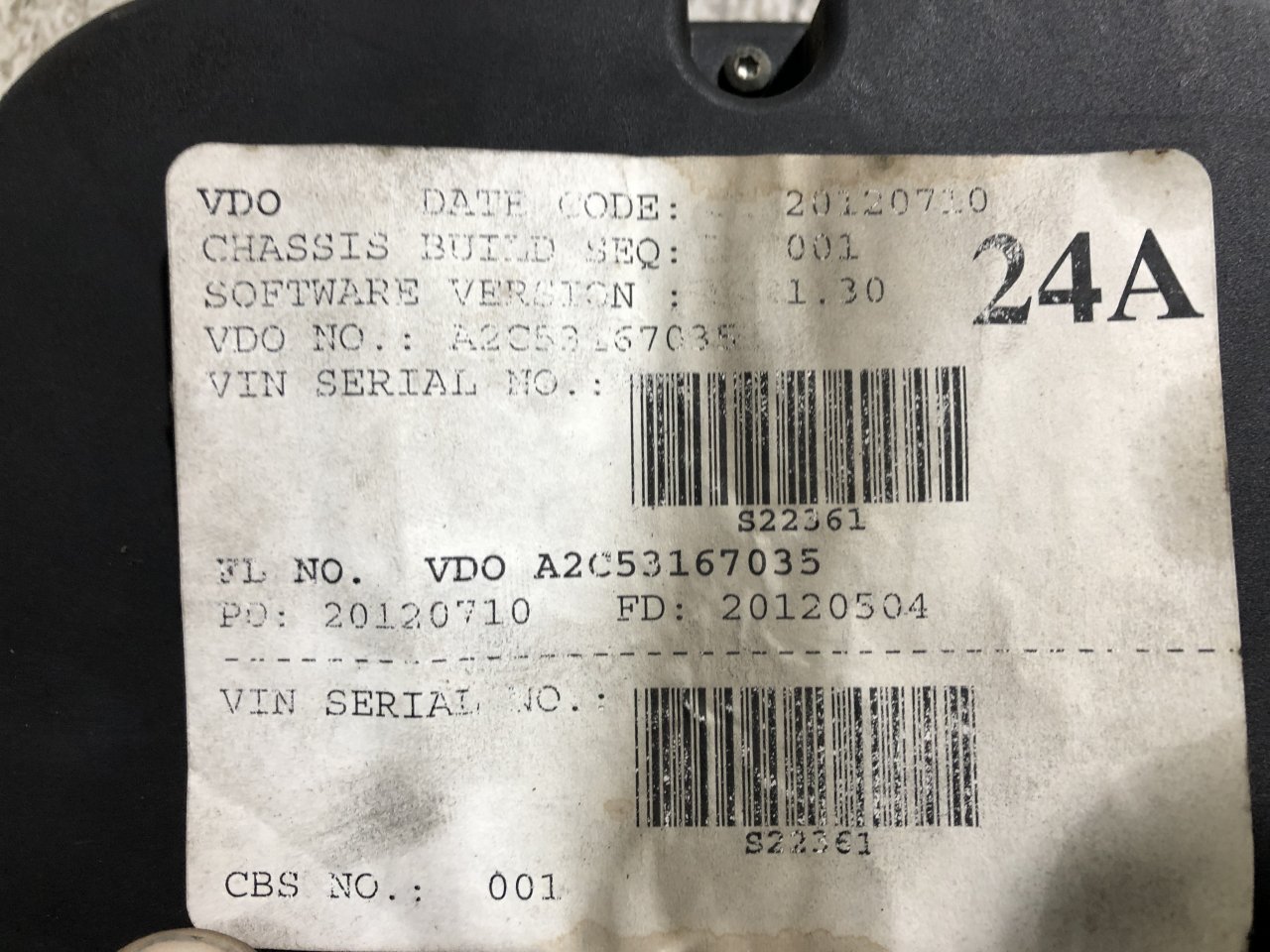 A2C53167035 | Freightliner COLUMBIA 112 Speedometer Instrument Cluster for