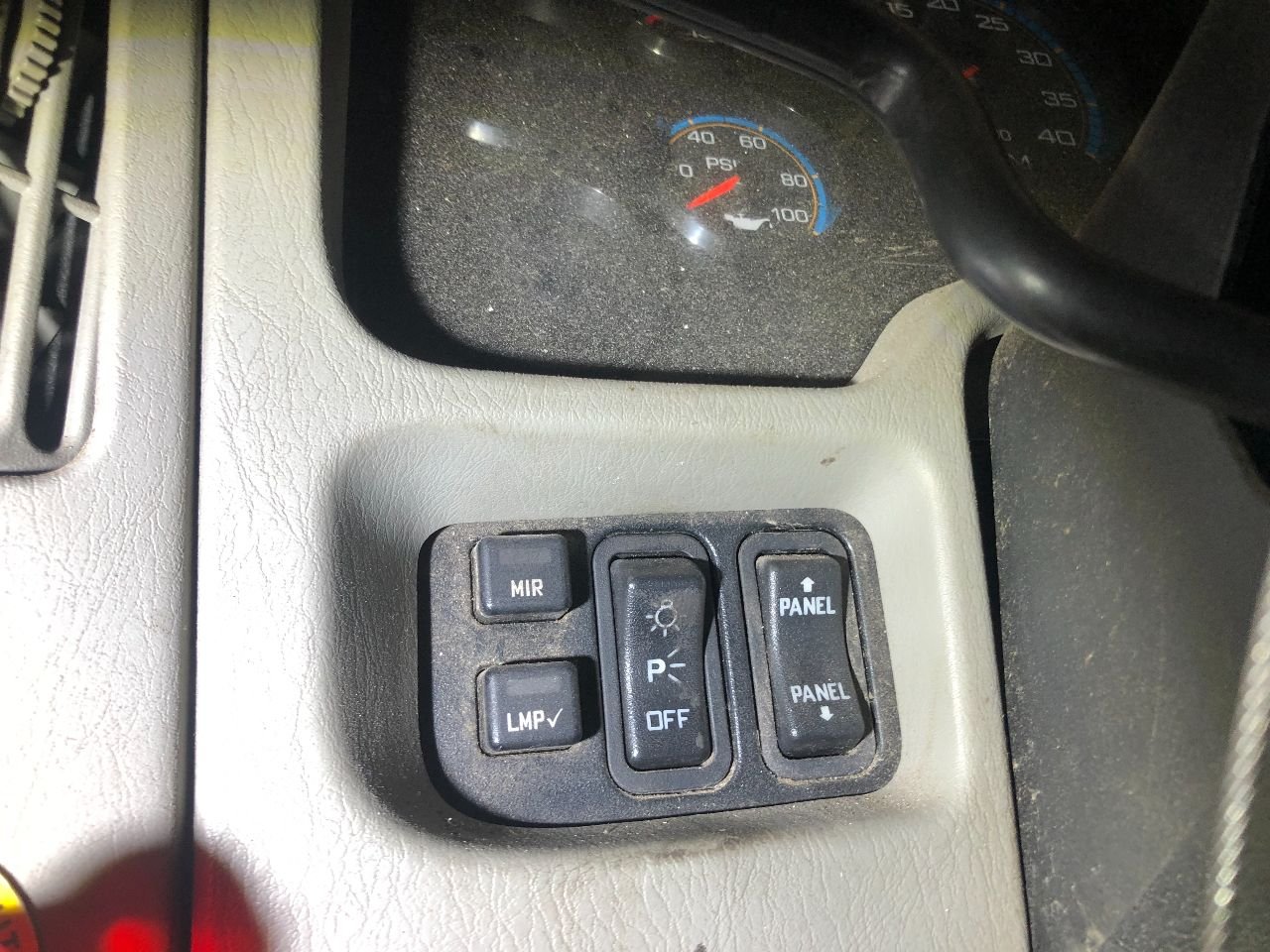 3626975F92 | International DURASTAR (4400) Speedometer Instrument Cluster f