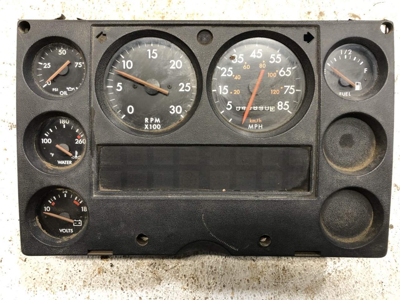 Freightliner FL50 Speedometer Instrument Cluster for Sale