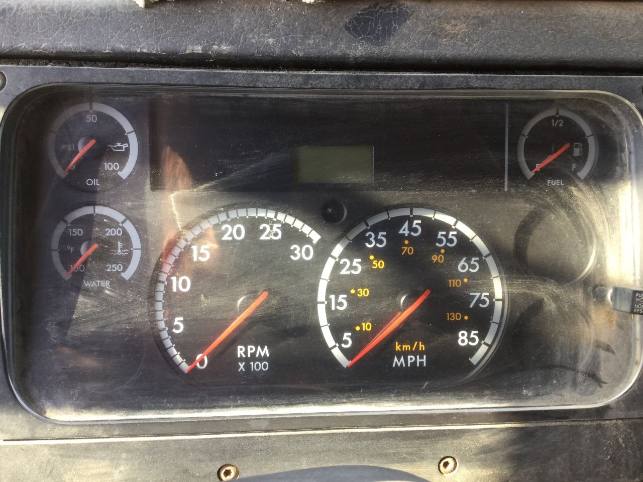 3319210070 | Freightliner FL70 Speedometer Instrument Cluster for Sale