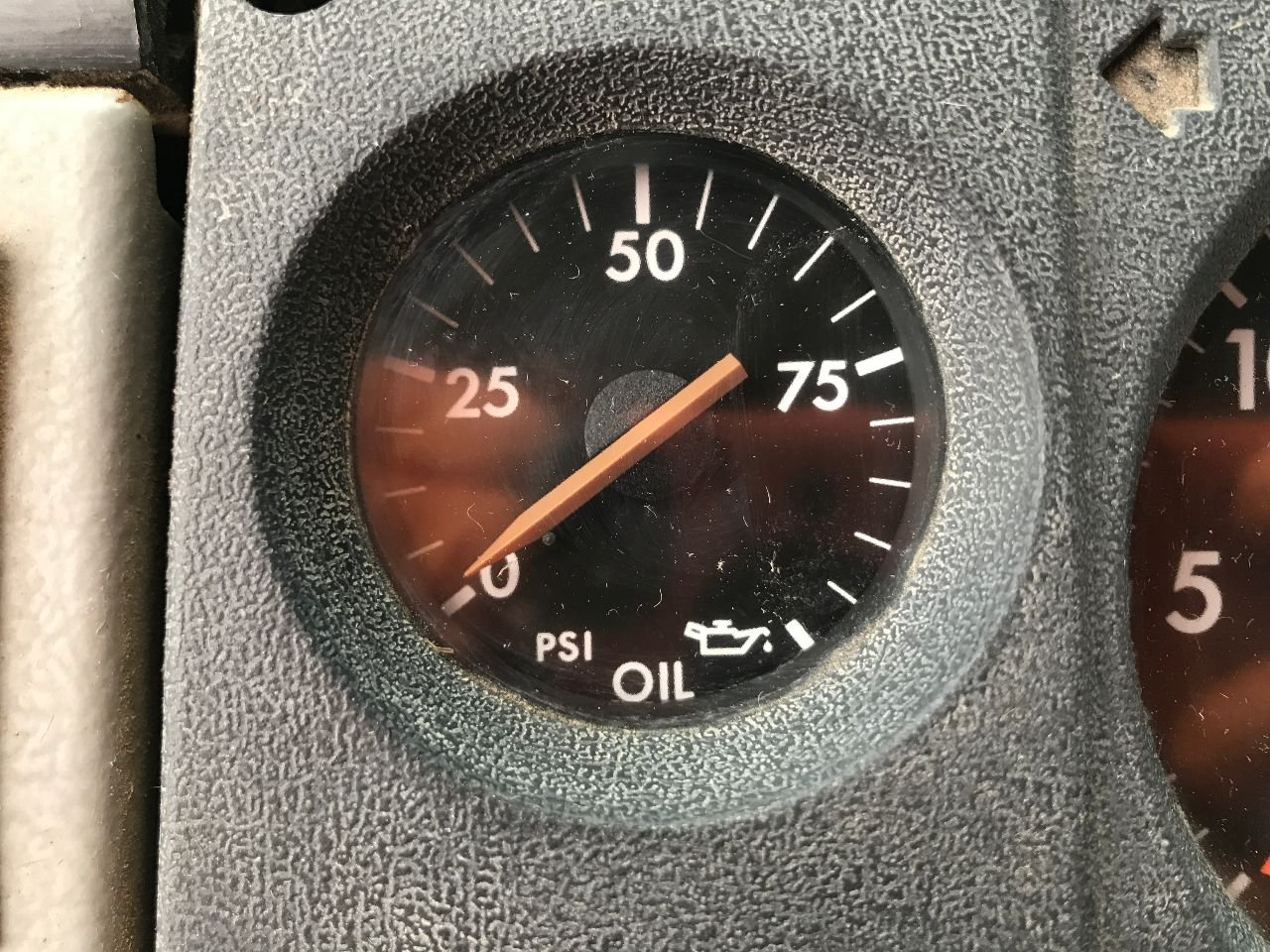 Freightliner FL70 Instrument Cluster for Sale