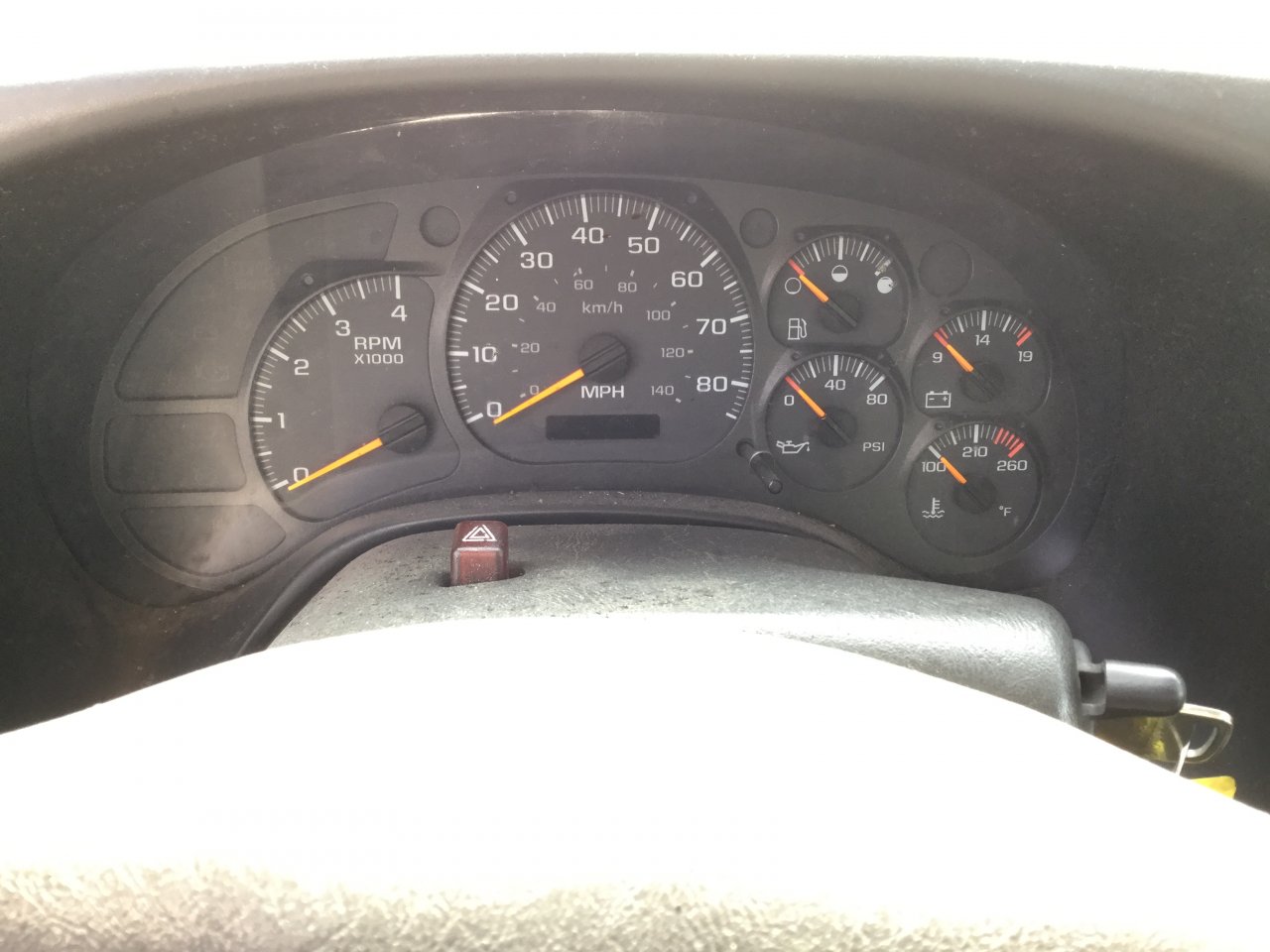 93442616 | Isuzu HTR Speedometer Instrument Cluster for Sale