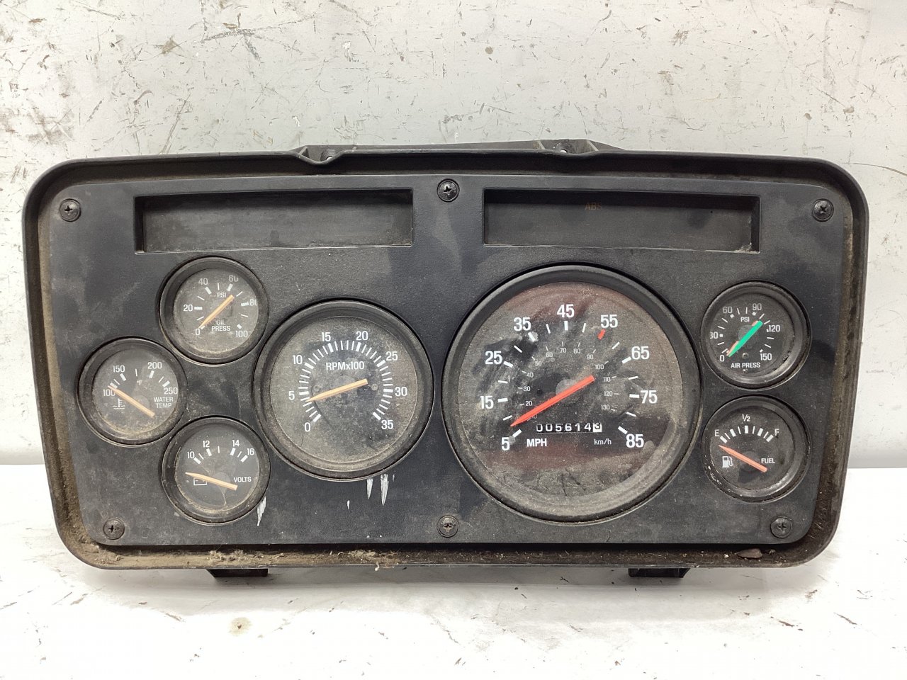 F7H-10849-ACJAFS | Ford L8513 Speedometer Instrument Cluster for Sale