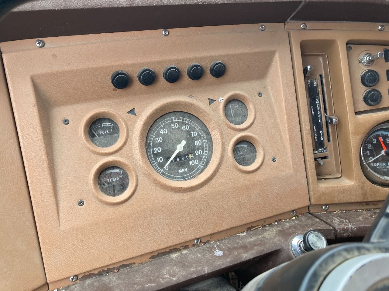 Ford LN600 Speedometer Instrument Cluster for Sale