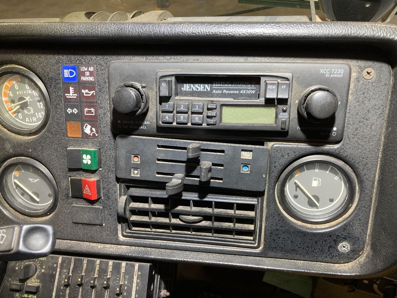 Kenworth MIDRANGER Speedometer Instrument Cluster for Sale