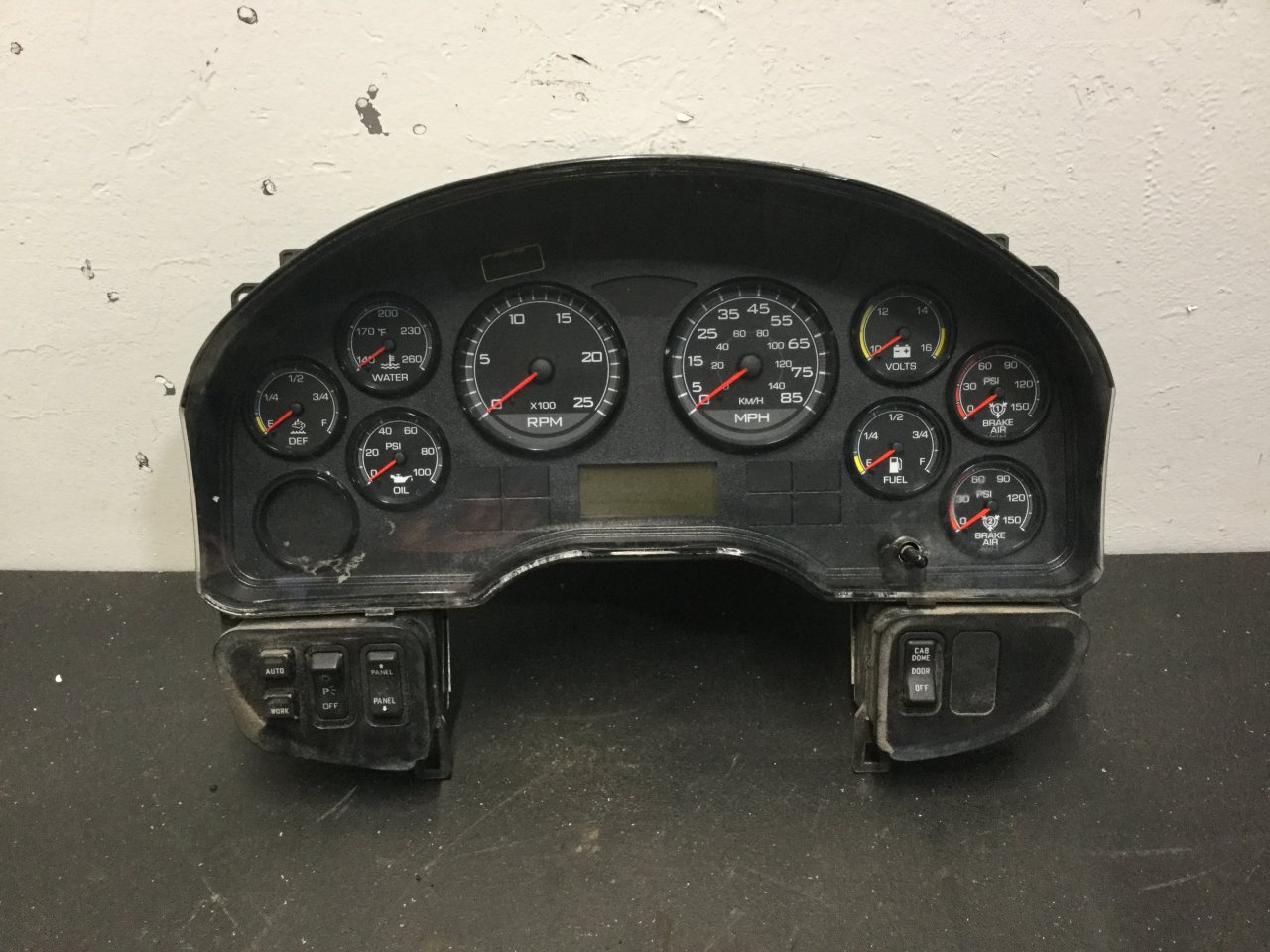 6112197F93 | International PROSTAR Speedometer Instrument Cluster for Sale