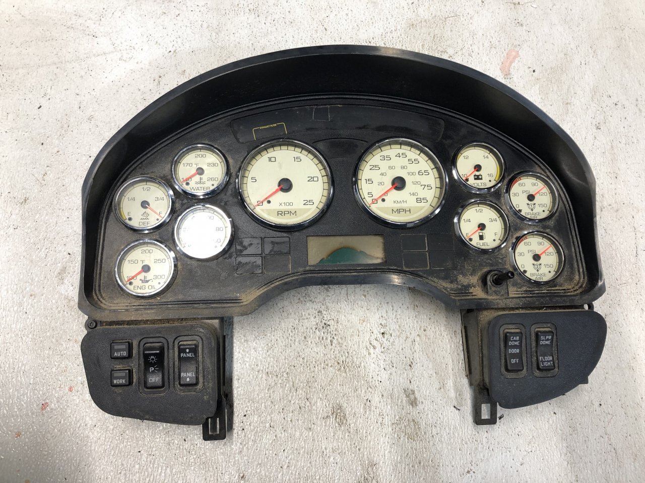 5011027R92 | International PROSTAR Speedometer Instrument Cluster for Sale