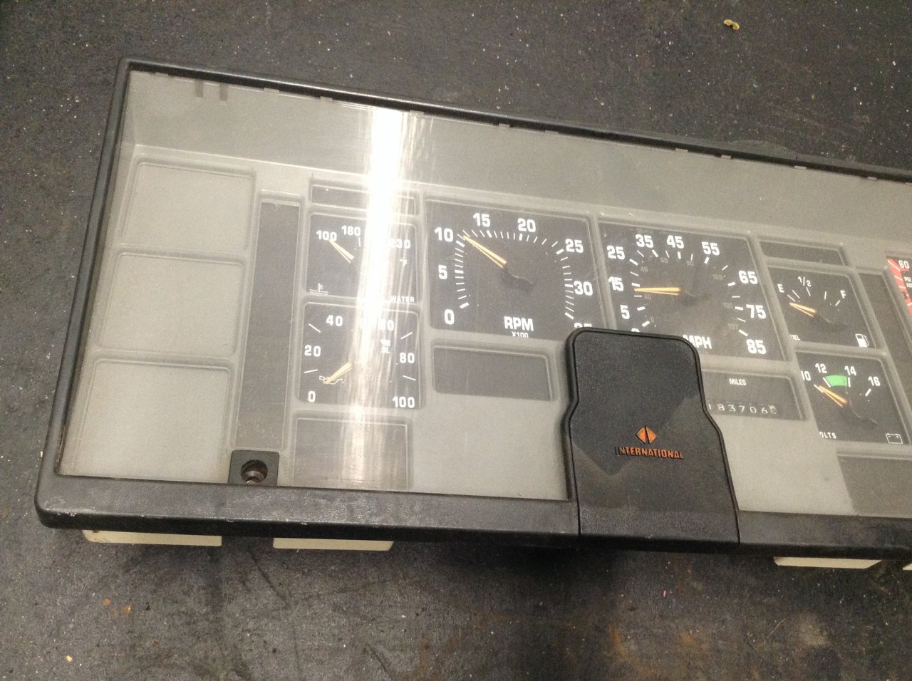 1689995C93 | International S2500 Instrument Cluster for Sale