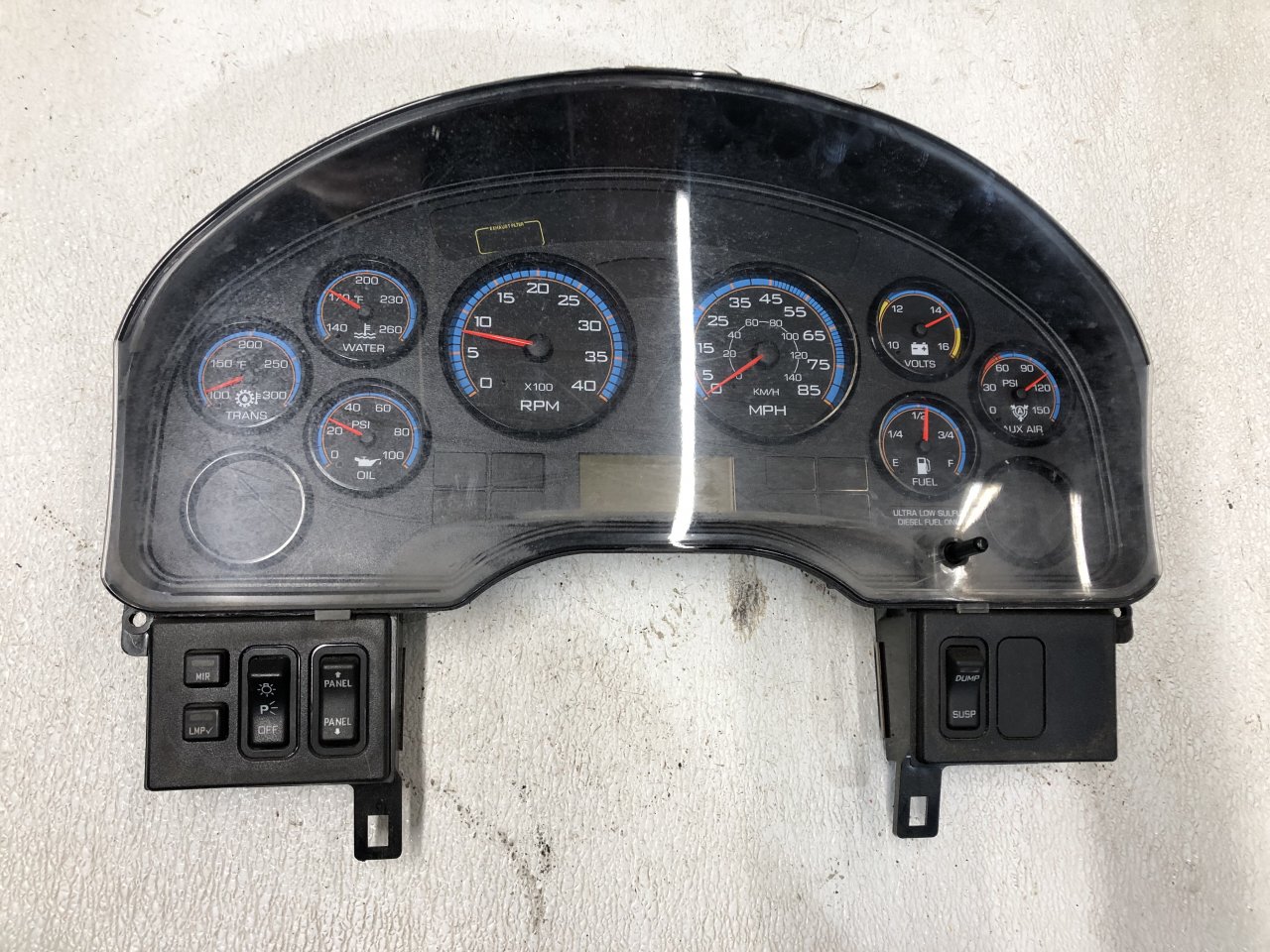 32485-001 | International TERRASTAR Speedometer Instrument Cluster for Sale