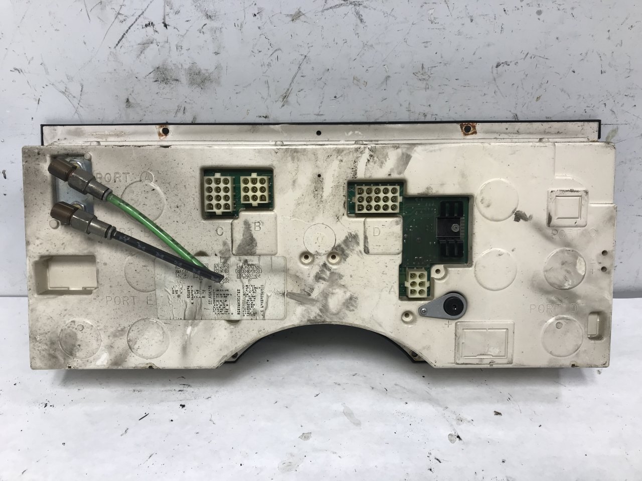 8176538 | Volvo WAH Speedometer Instrument Cluster for Sale