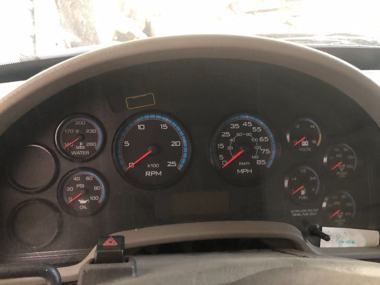 2604684C98 | International WORKSTAR Speedometer Instrument Cluster for Sale