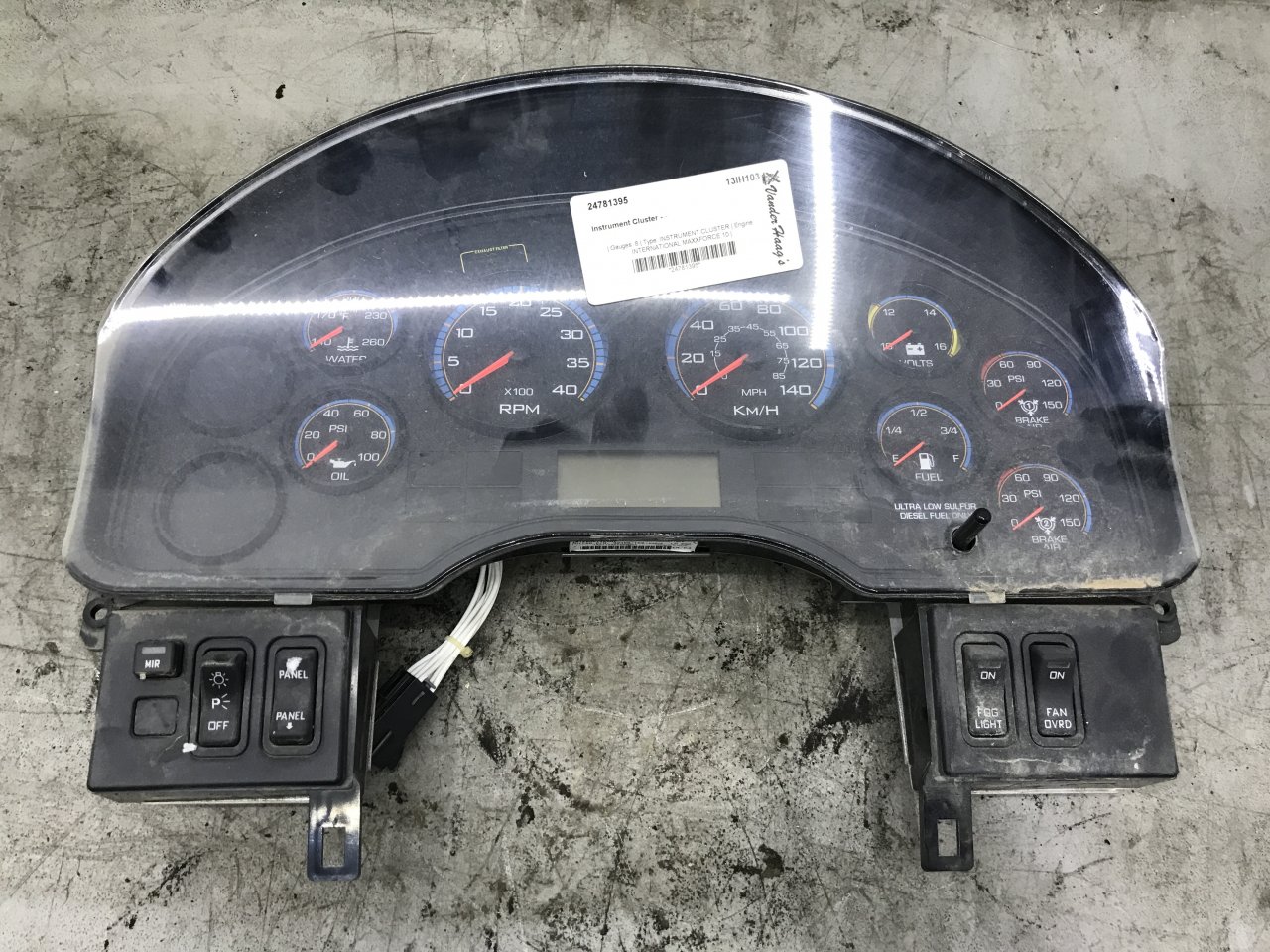 3868371C92 | International WORKSTAR Speedometer Instrument Cluster for Sale