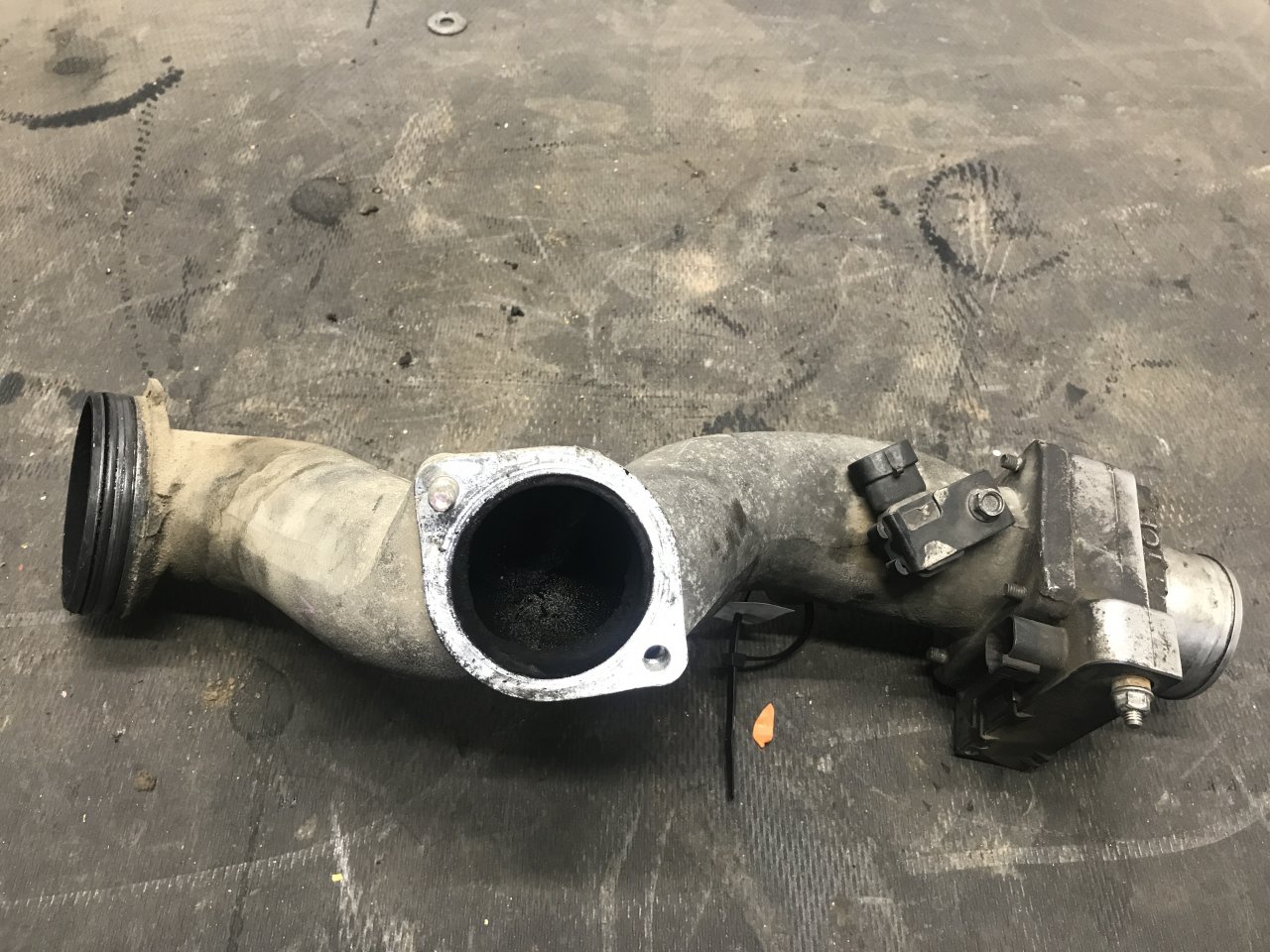 GM 6.6L DURAMAX Engine Intake Manifold for Sale