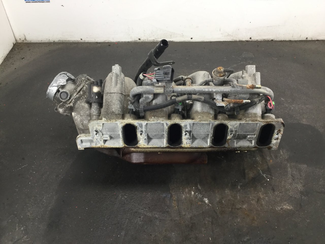 12574559 | GM 8.1L Intake Manifold for Sale