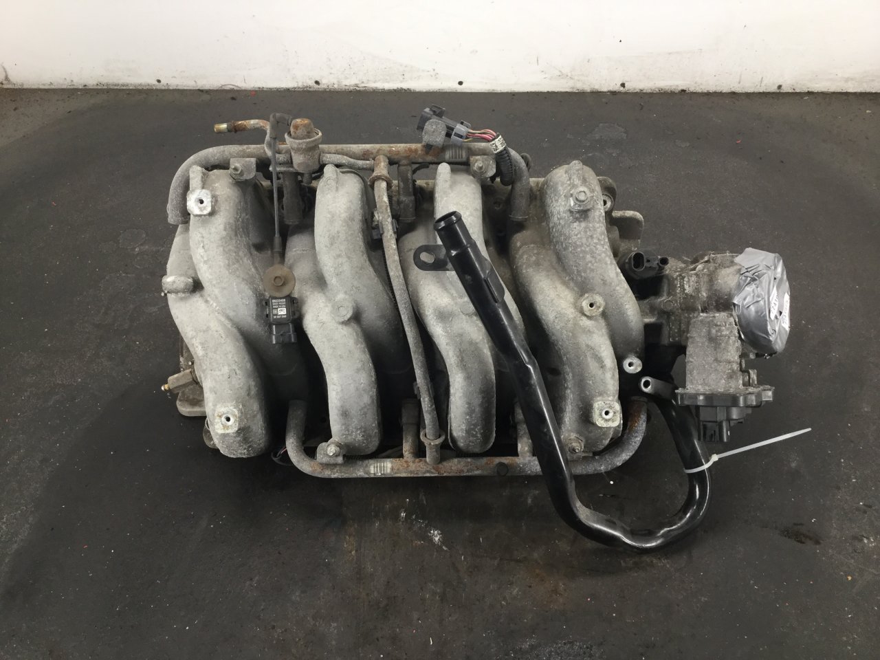 12574559 | GM 8.1L Intake Manifold for Sale