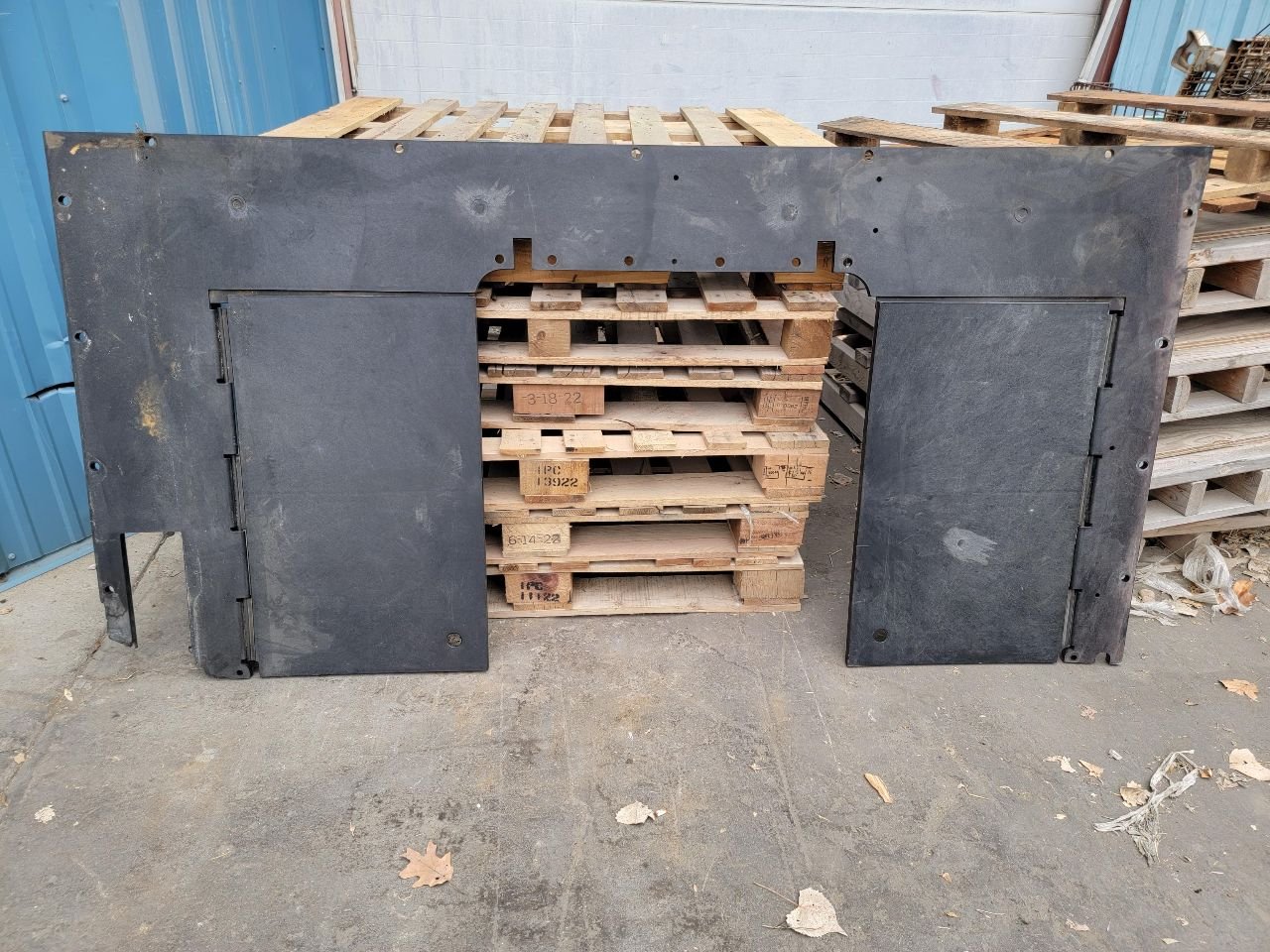 Volvo VNL Cab Interior Part for Sale