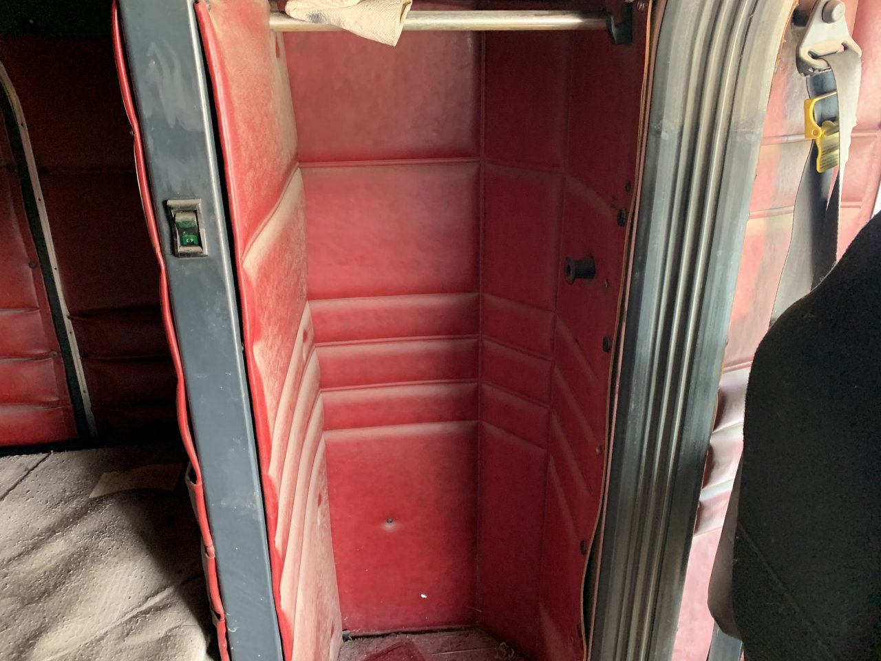 29-02438-213L | Peterbilt 378 Interior Trim Panel for Sale