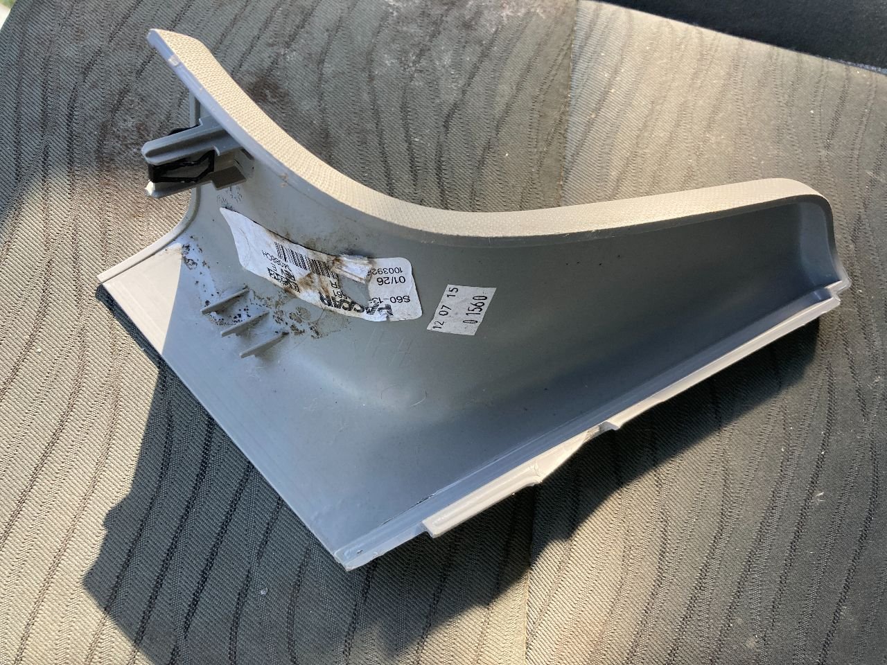 S60-1337-0661 | Kenworth T880 Interior Trim Panel for Sale
