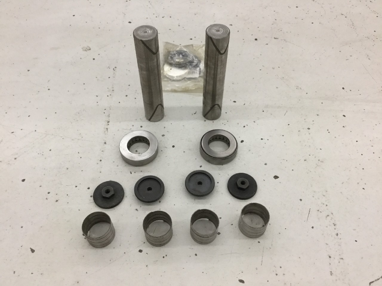 Kaiser K125E King Pin Set for Sale