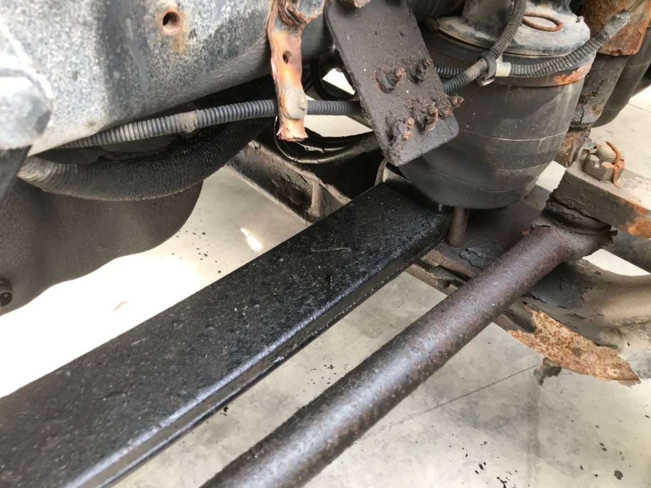 Peterbilt 384 Leaf Spring, Front for Sale