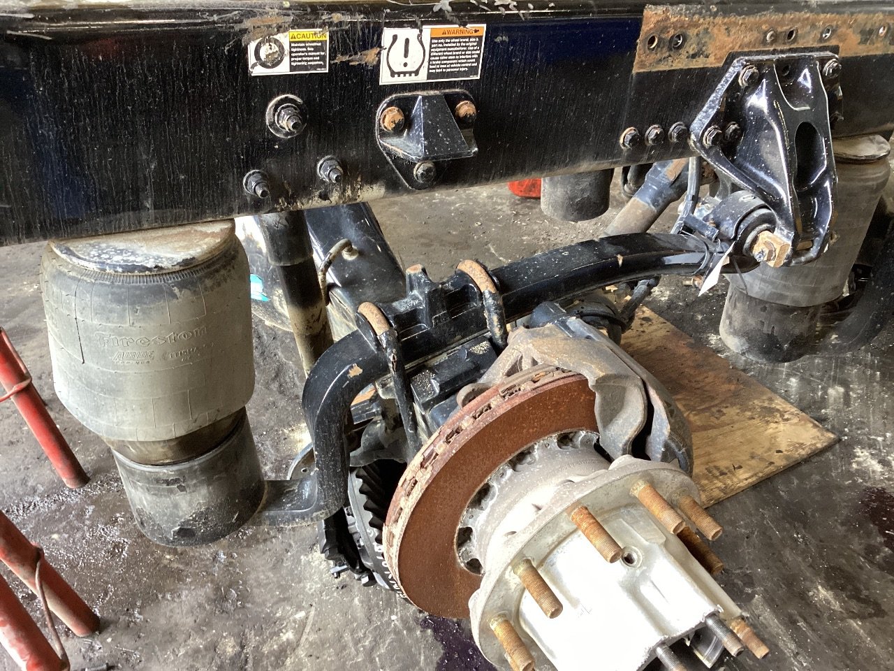 C81-6002R | Kenworth T440 Rear Leaf Spring for Sale