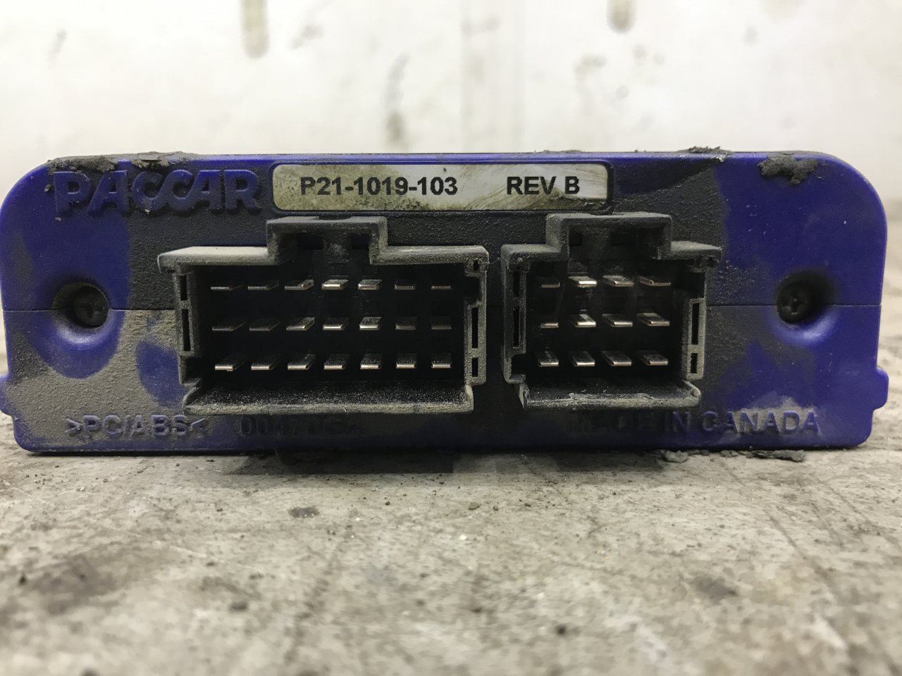 P211019103 | Peterbilt 579 Light Control Module for Sale