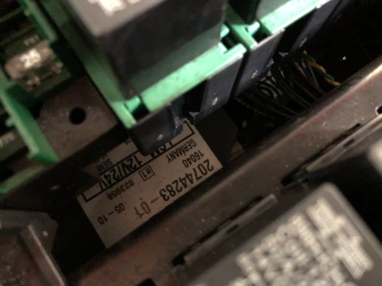 20744283 | Volvo VNM Light Control Module for Sale