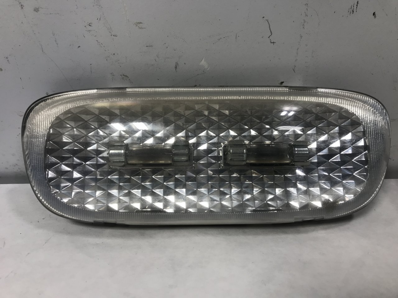 P54-1042 | Kenworth T800 Lighting, Interior for Sale