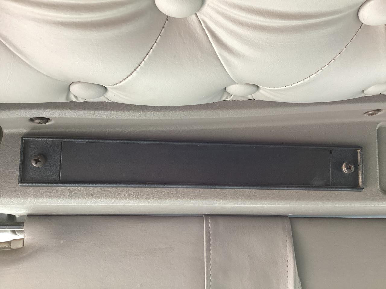 S54-1002 | Kenworth T600 Miscellaneous Lighting for Sale