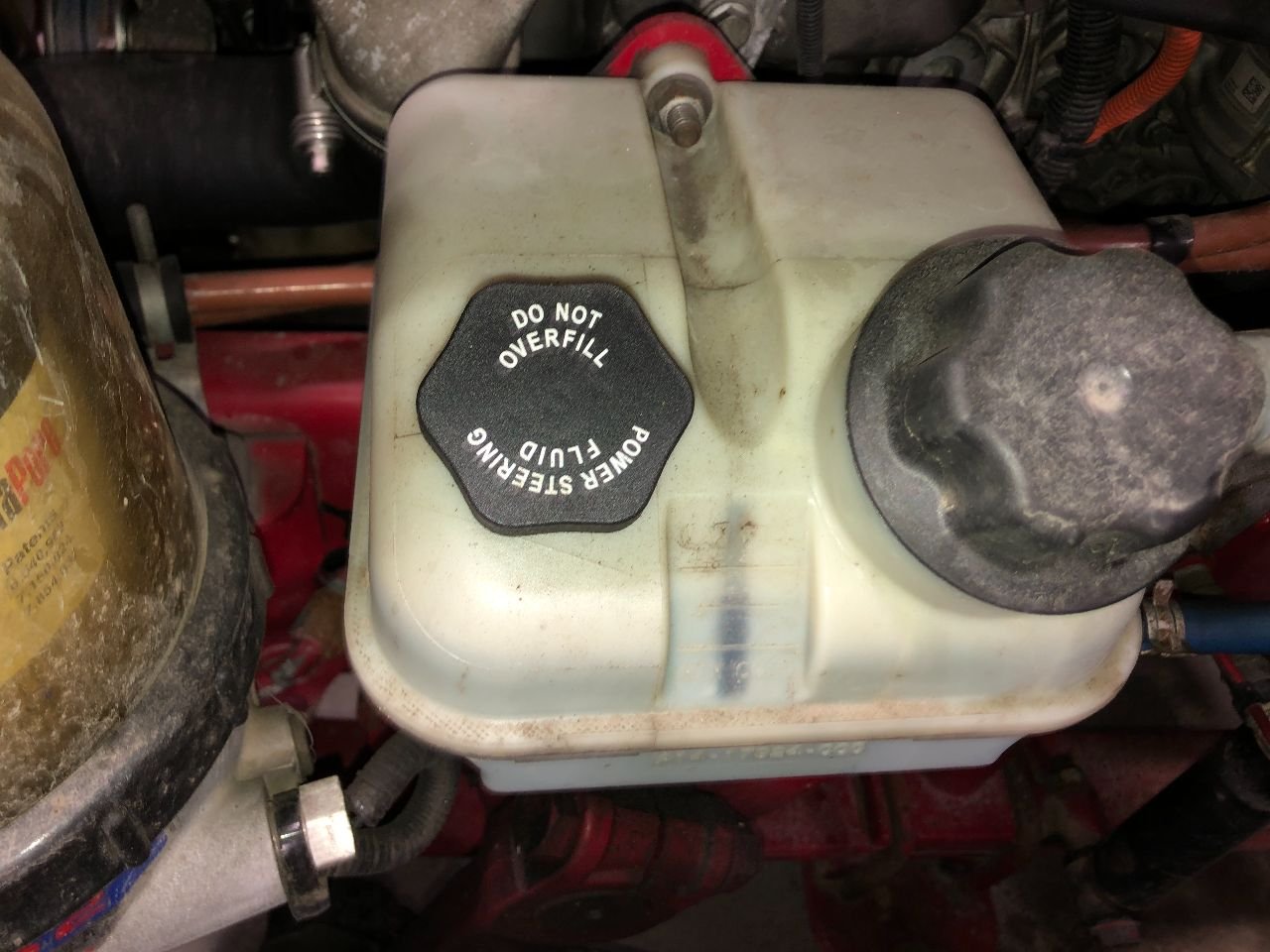 A14-17824-000 | Freightliner CASCADIA Power Steering Reservoir for Sale