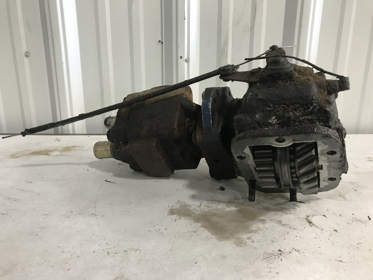 TG6S S7012 C3KH | Spicer CM5052C PTO | Power Take Off for Sale