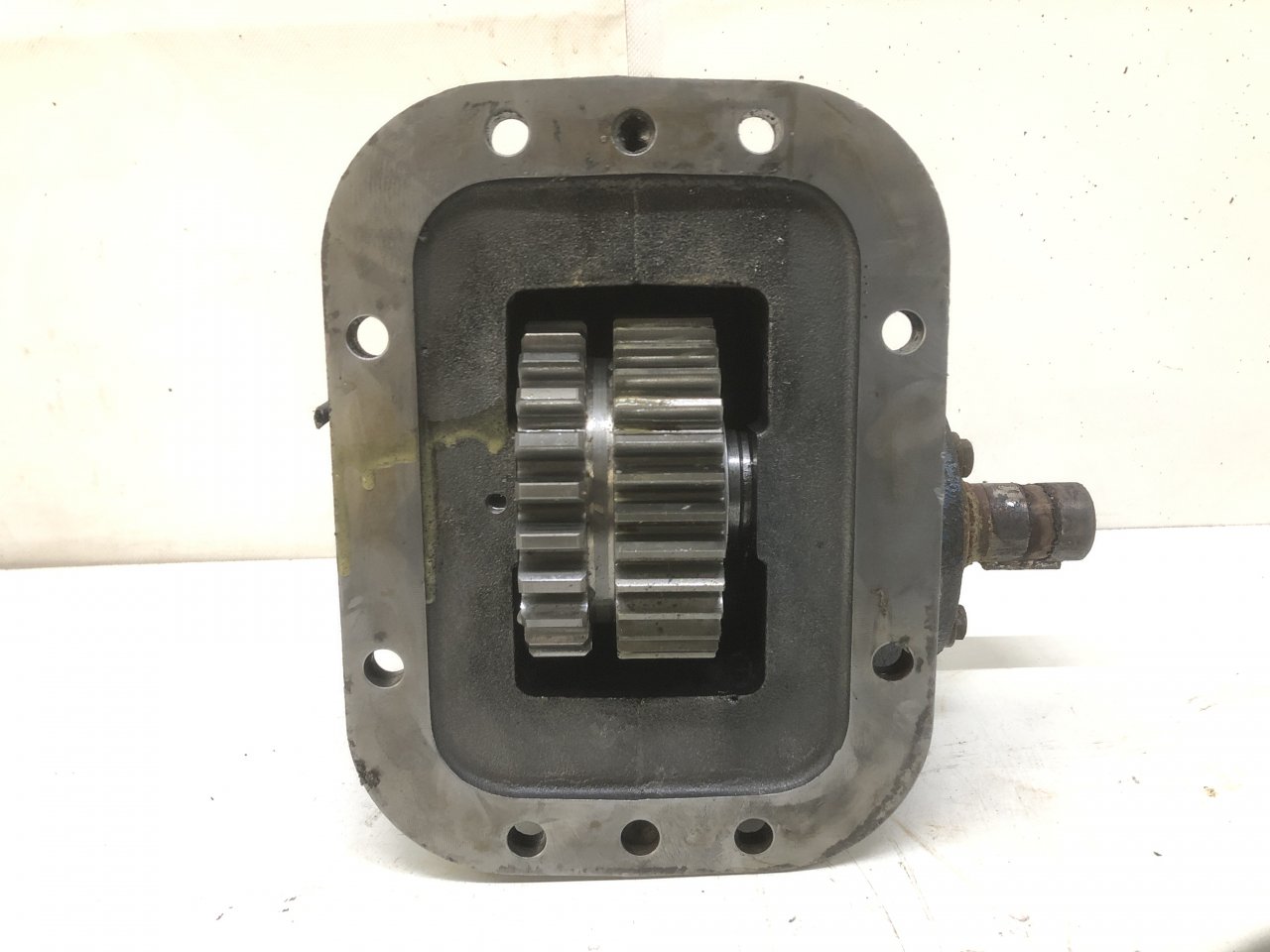 SH8S-U6809-A1BX | Fuller RTLO14613B PTO | Power Take Off for Sale