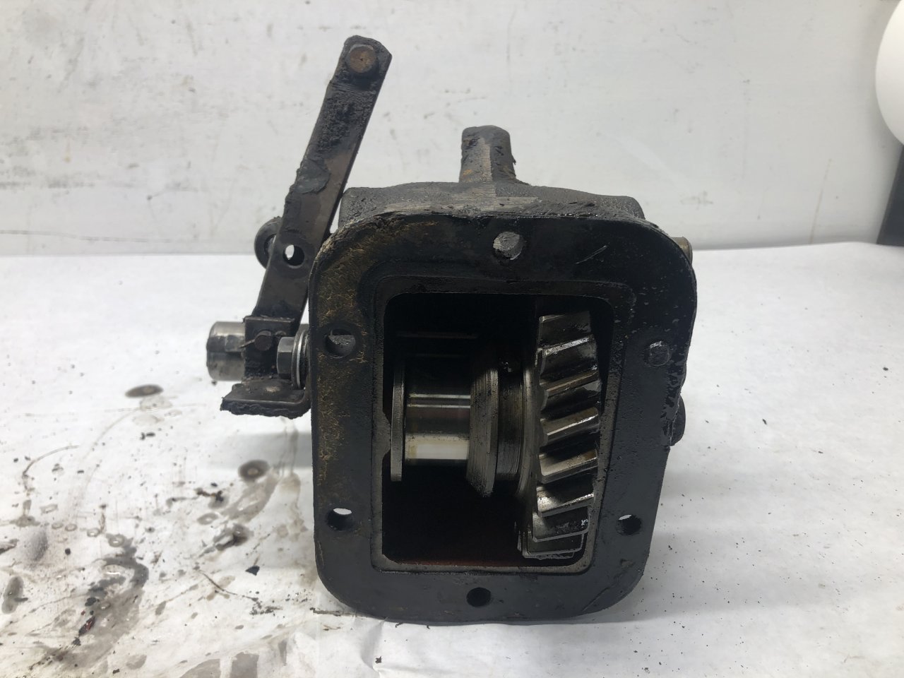 GNC713 | GM SM420 PTO | Power Take Off for Sale