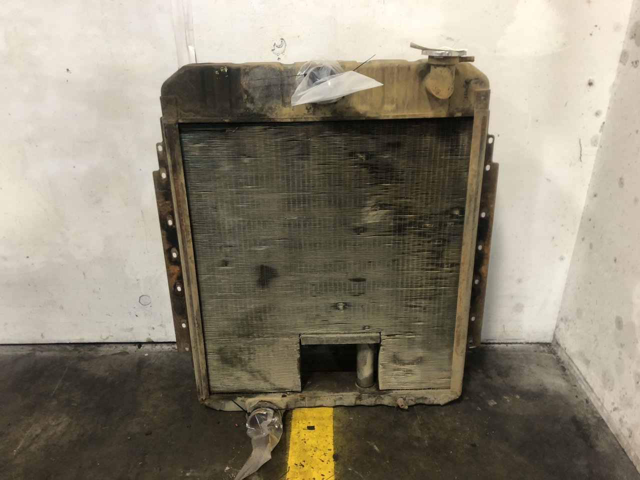 International 1700 LOADSTAR Radiator for Sale
