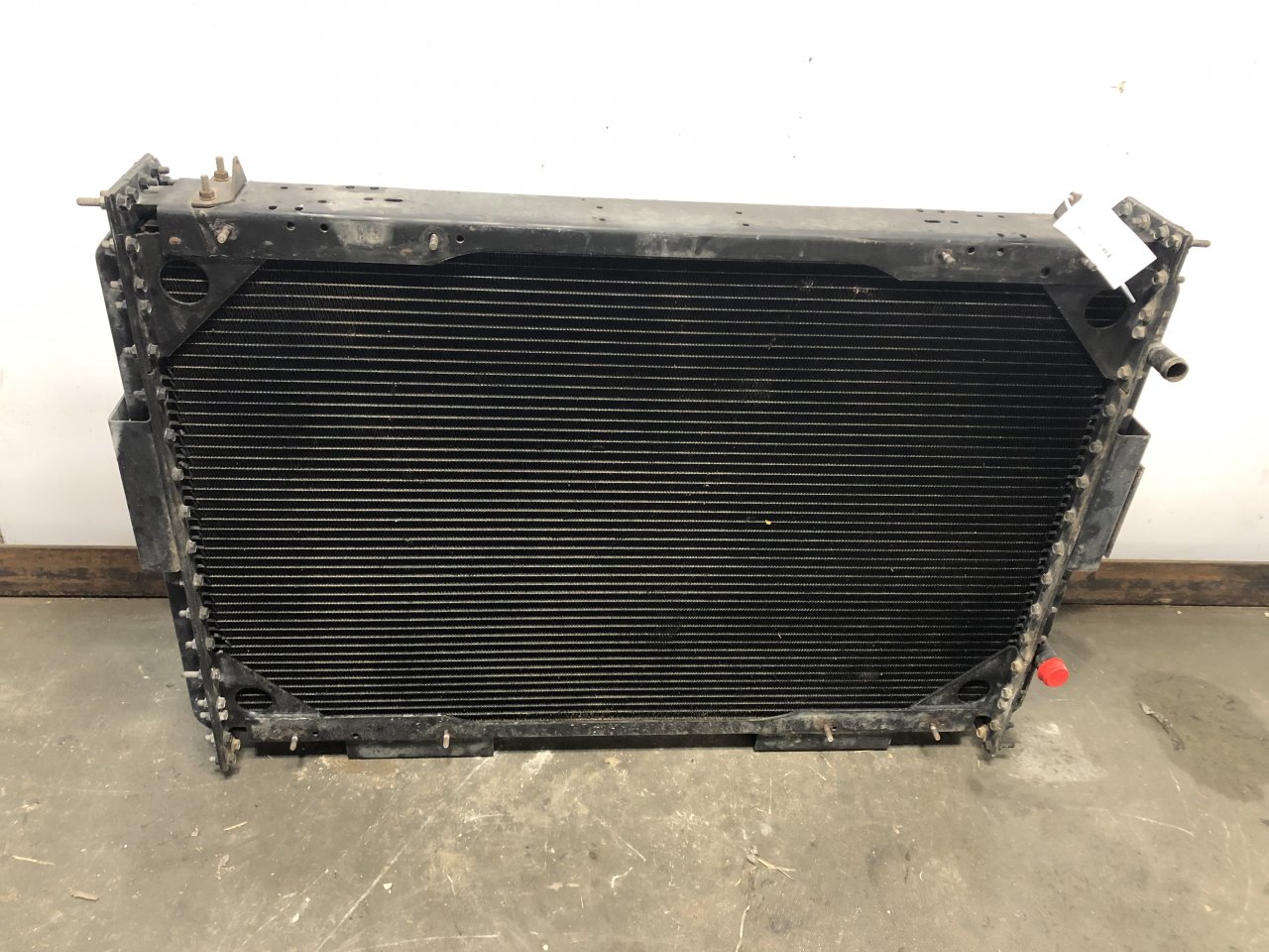 1653450C91 | International 8300 Radiator for Sale