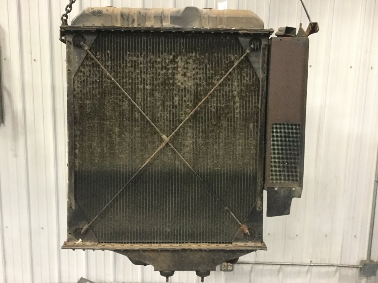 1675680C91 | International 9300 Radiator for Sale